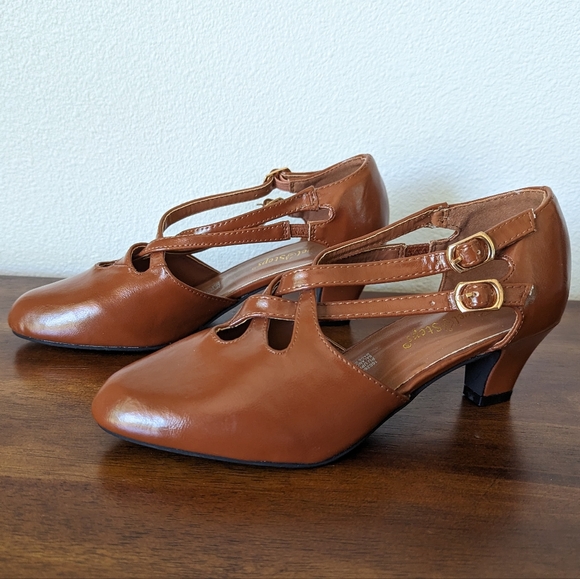 Angel Steps | Shoes | Angel Steps Closed Toed Cross Strap 2 Inch Brown ...
